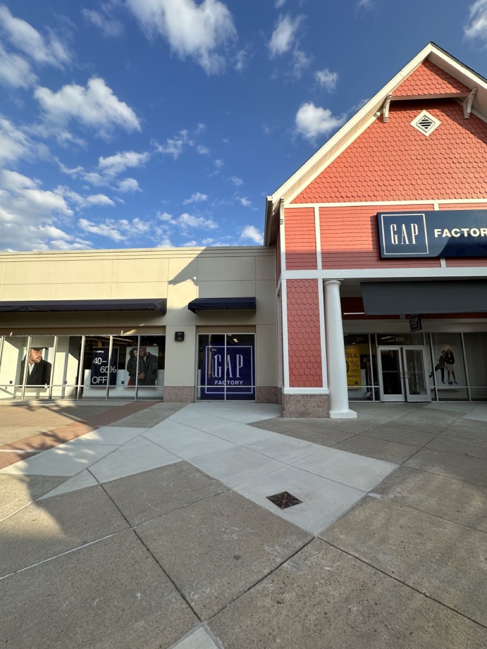 NJ Outlet Center Concrete Walkway Revitalization by Swan Co.